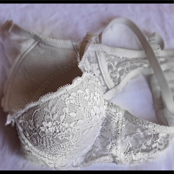 Intimates & Sleepwear | Cute White Bralette 32a | Poshmark